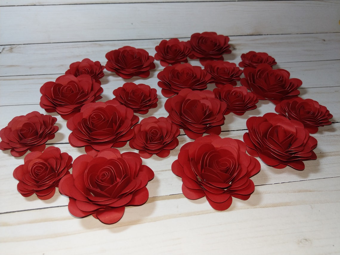 Red Rolled Small Paper Flowers for Centerpieces - Party Decorations ...