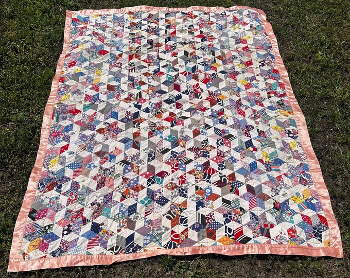 Antique Tumbling Block Pattern Star Pattern Feed Sack Satin Backed ...