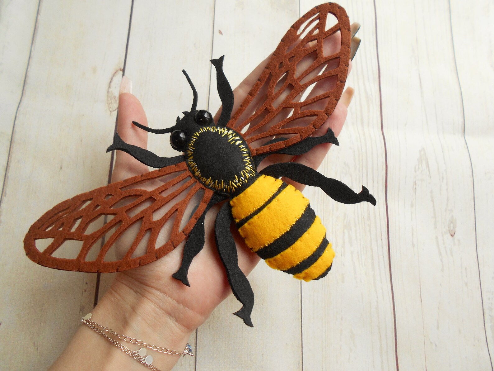 Realistic Felted Honeybee Felt Bee Toy for Kids Educational - Etsy