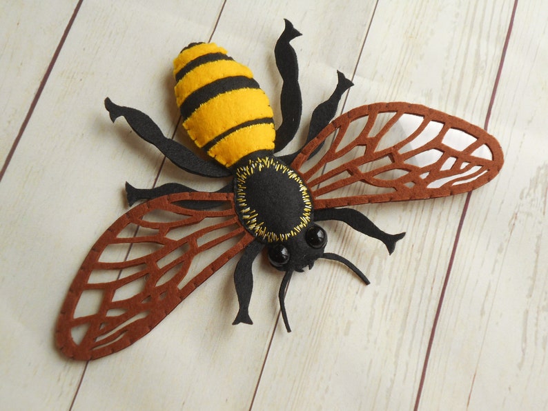 Realistic Felted Honeybee Felt Bee Toy for Kids Educational | Etsy