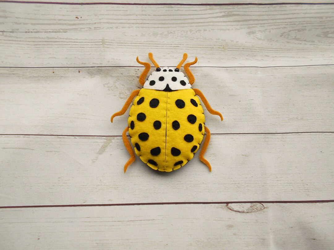 Realistic Ladybug Figure Yellow 22 Spot Ladybug Beetle Felt Ladybug ...