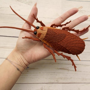 Cockroach Realistic Figure Felted American Cockroach Insect Figure Felt ...
