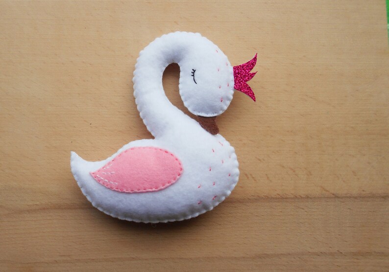 PDF patterns Swan Swan toy Swan Princess PDF felt pattern | Etsy