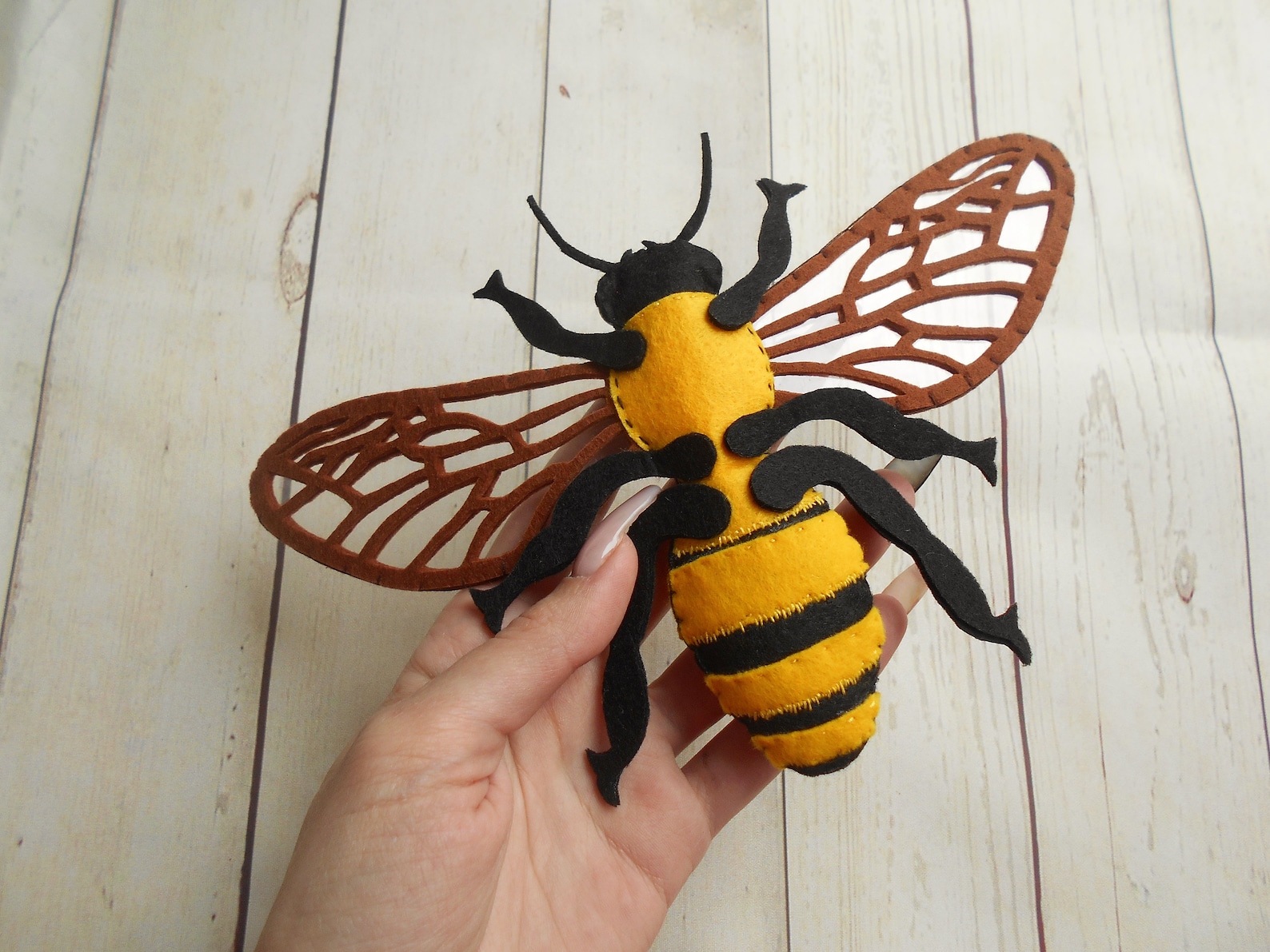 Realistic Felted Honeybee Felt Bee Toy for Kids Educational - Etsy