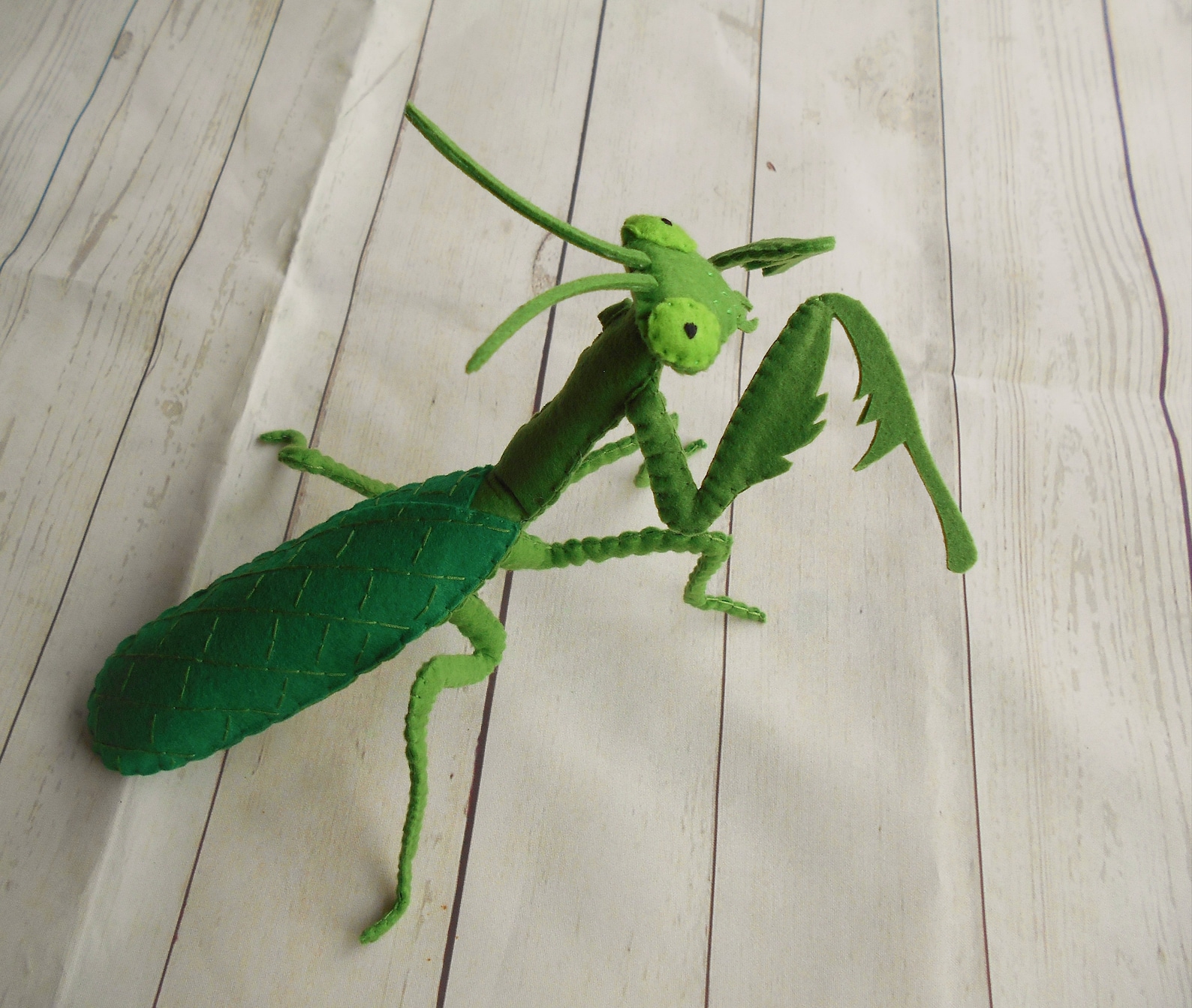 Realistic Mantis Figure From Felt Kids Learn Bugs Green Mantis Felt Toy ...