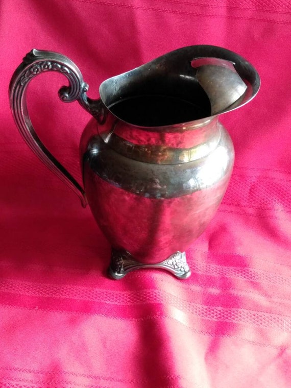 Vintage Oneida Silversmiths Footed Water Pitcher Silver Plated - Etsy
