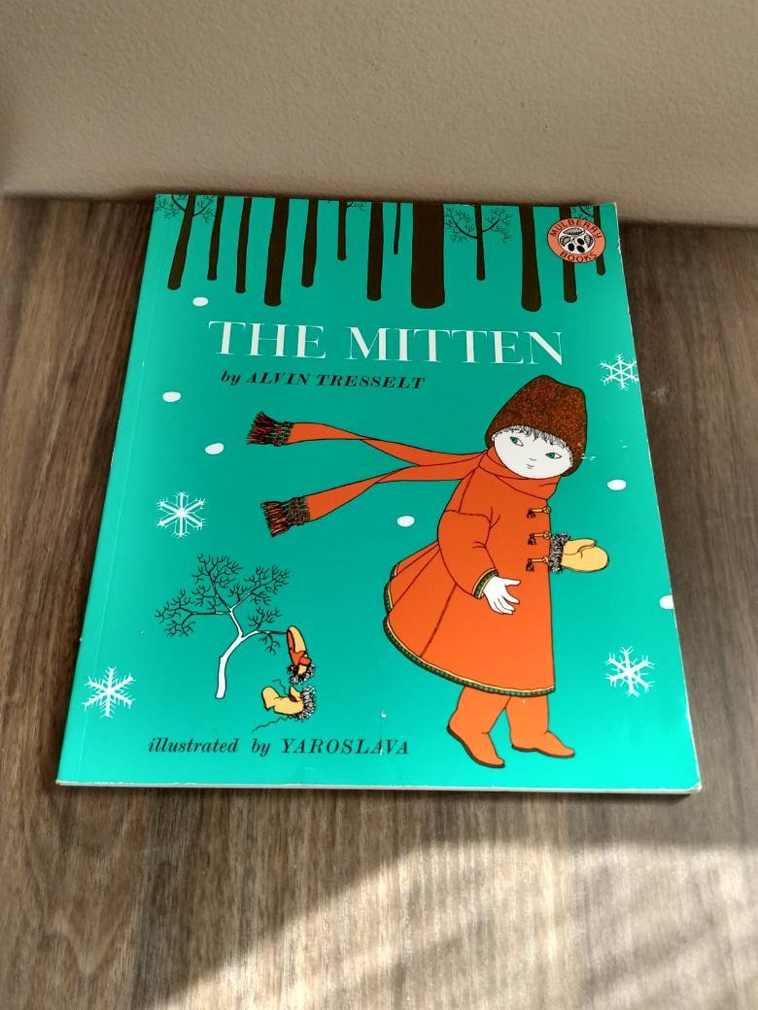 The mitten softcover book by Alvin tresselt mulberry books children's ...