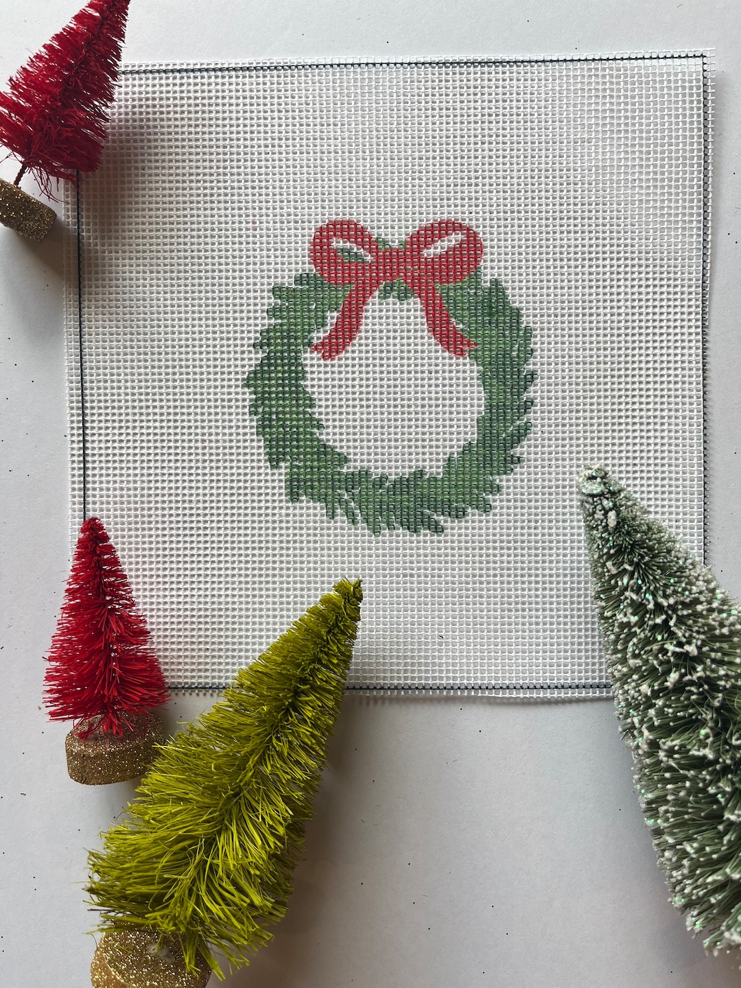 Christmas Wreath Needlepoint Canvas - Etsy