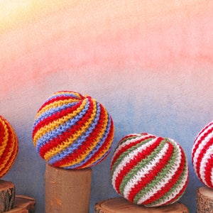 Waldorf Inspired Colorful Balls Wool Rainbow Balls Organic Ball Baby ...
