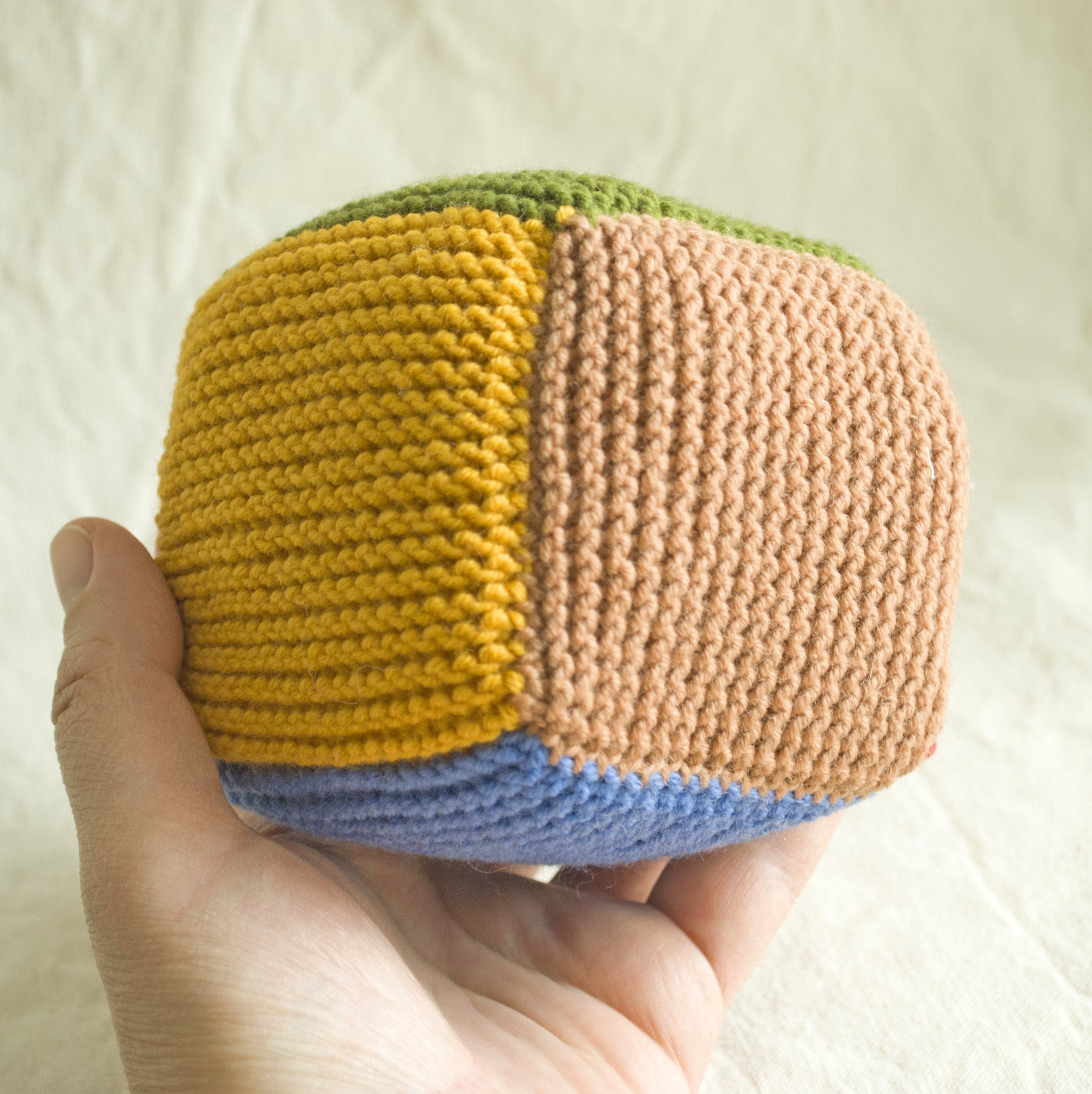 Multicolor Soft Cube Knitted Baby Block Waldorf Montessori Sensory Toy ...