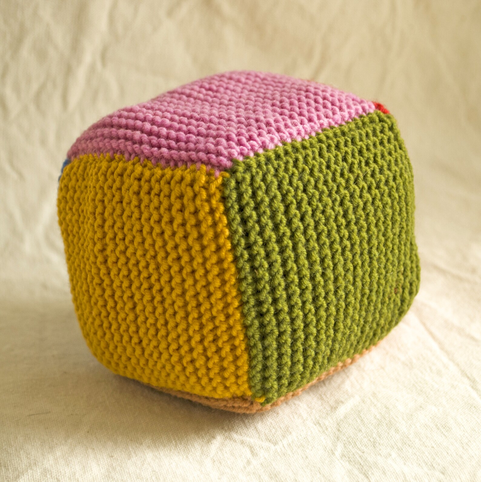 Multicolor Soft Cube Knitted Baby Block Waldorf Montessori Sensory Toy ...