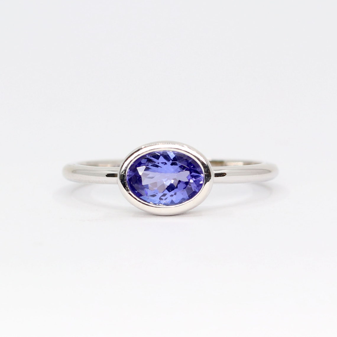 Natural Tanzanite Engagement Ring / Oval Tanzanite Ring / 14k - Etsy