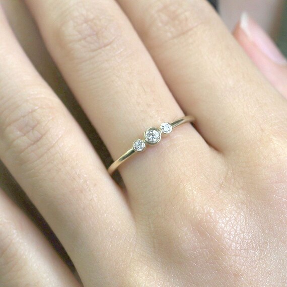 Dainty Diamond Ring / Simple Diamond Band / Diamond Wedding - Etsy