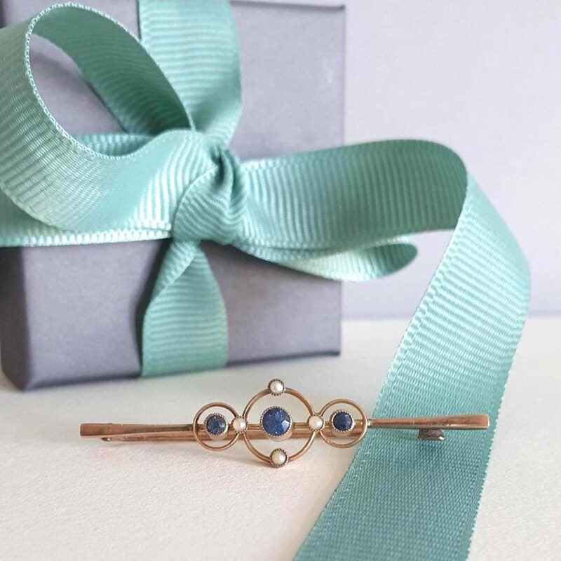 9ct Gold Brooch Bar - Etsy UK