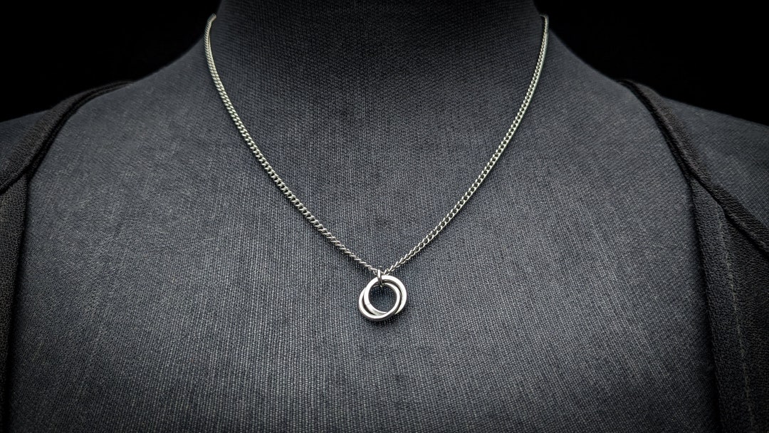 Stainless Steel Interlocking Rings Necklace: Minimalist Fraternal ...