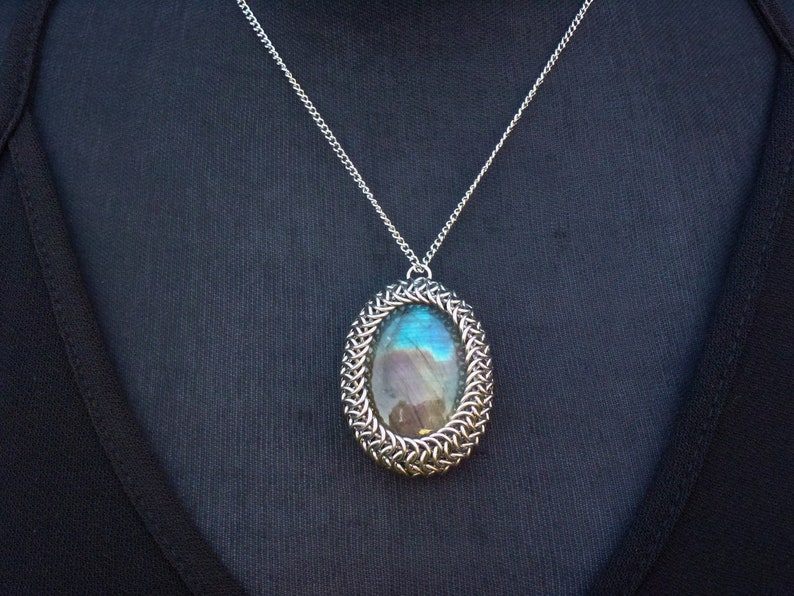 Chainmaille Pendant Necklace Wrapped Labradorite Cabochon Natural ...