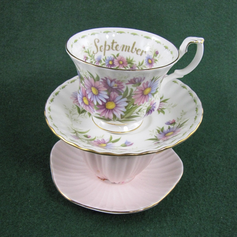 Tea and Saucer Set Stand - Etsy