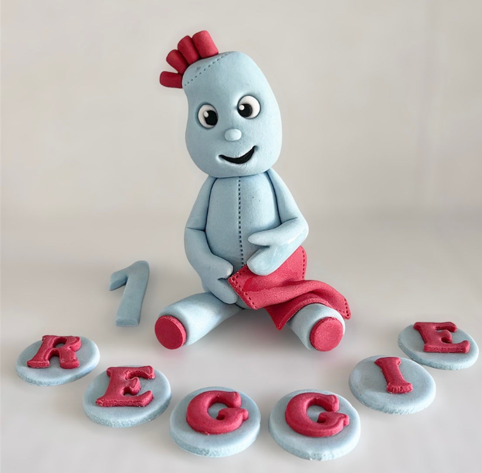 Iggle Piggle in the Night Garden Birthday Handmade Cake Topper Set ...