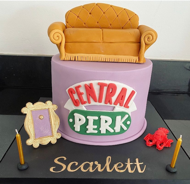 Edible Sugar Central Perk Friends Coffeehouse Plaque & Peephole Frame ...
