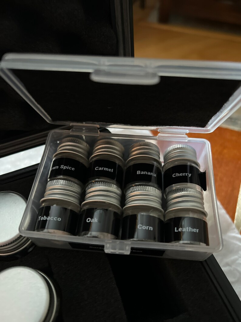 Mobile Bourbon / Whiskey Tasting Kit - Etsy