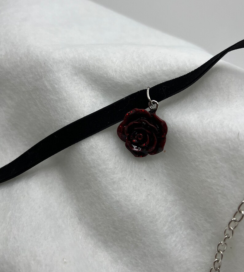Red and Black Rose Choker on Velvet Adjustable Length - Etsy