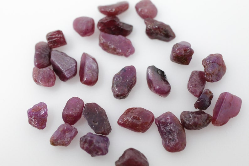 200ct/500ct/1000ct, 100% Natural Rough Ruby Lots. Most Pieces Will ...