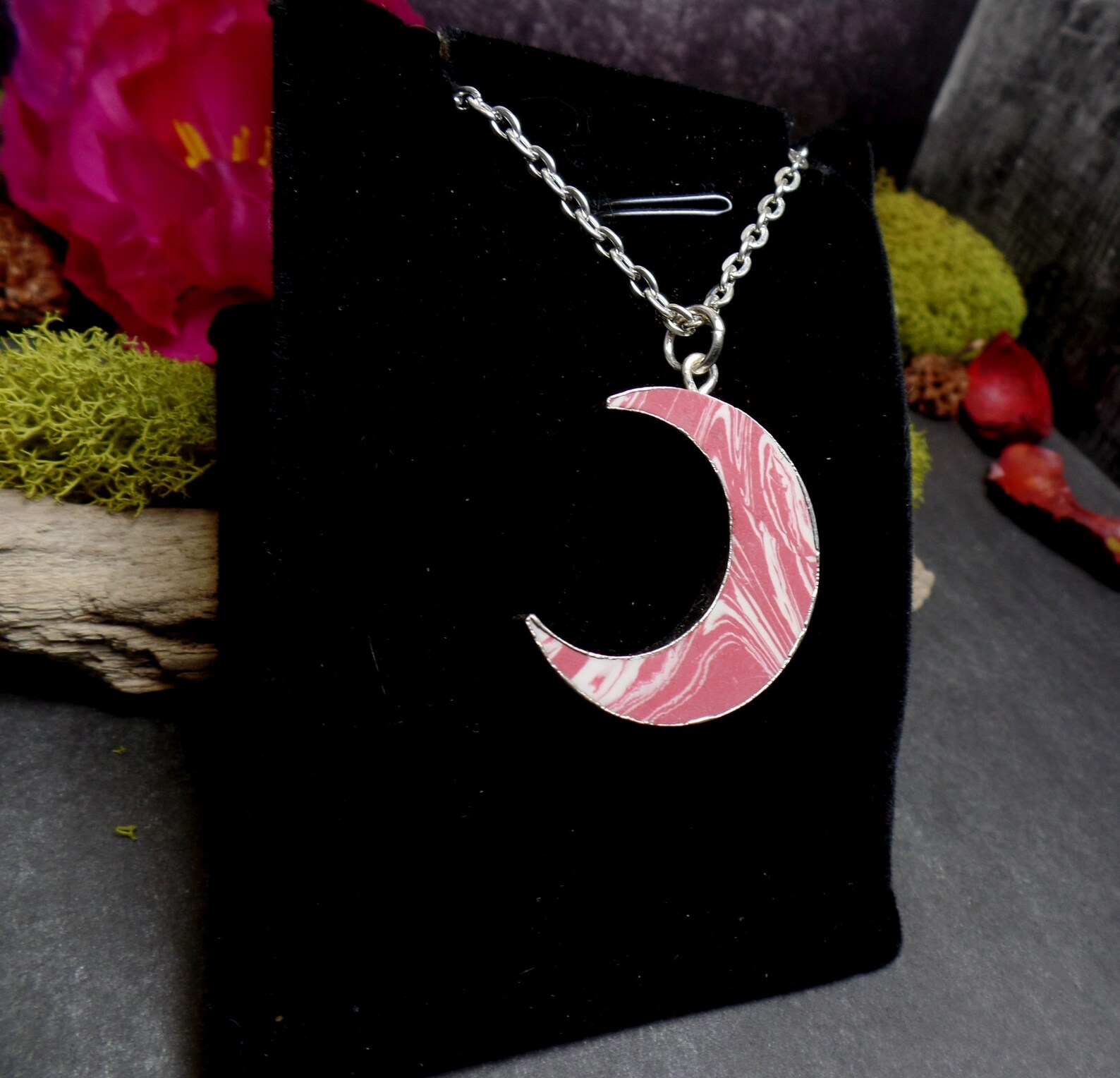 Red Swirl Clay Moon Necklace Red &white Moon Red Crescent - Etsy