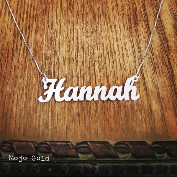 Hannah Name Necklace - Etsy