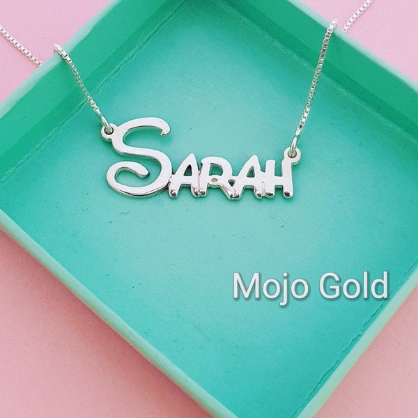 Sarah Name Necklace - Etsy