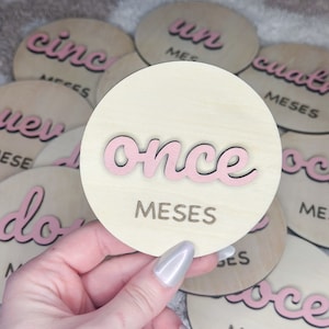 Spanish 3D Wooden Monthly Milestone Discs for Baby Photos Engraved Wood ...
