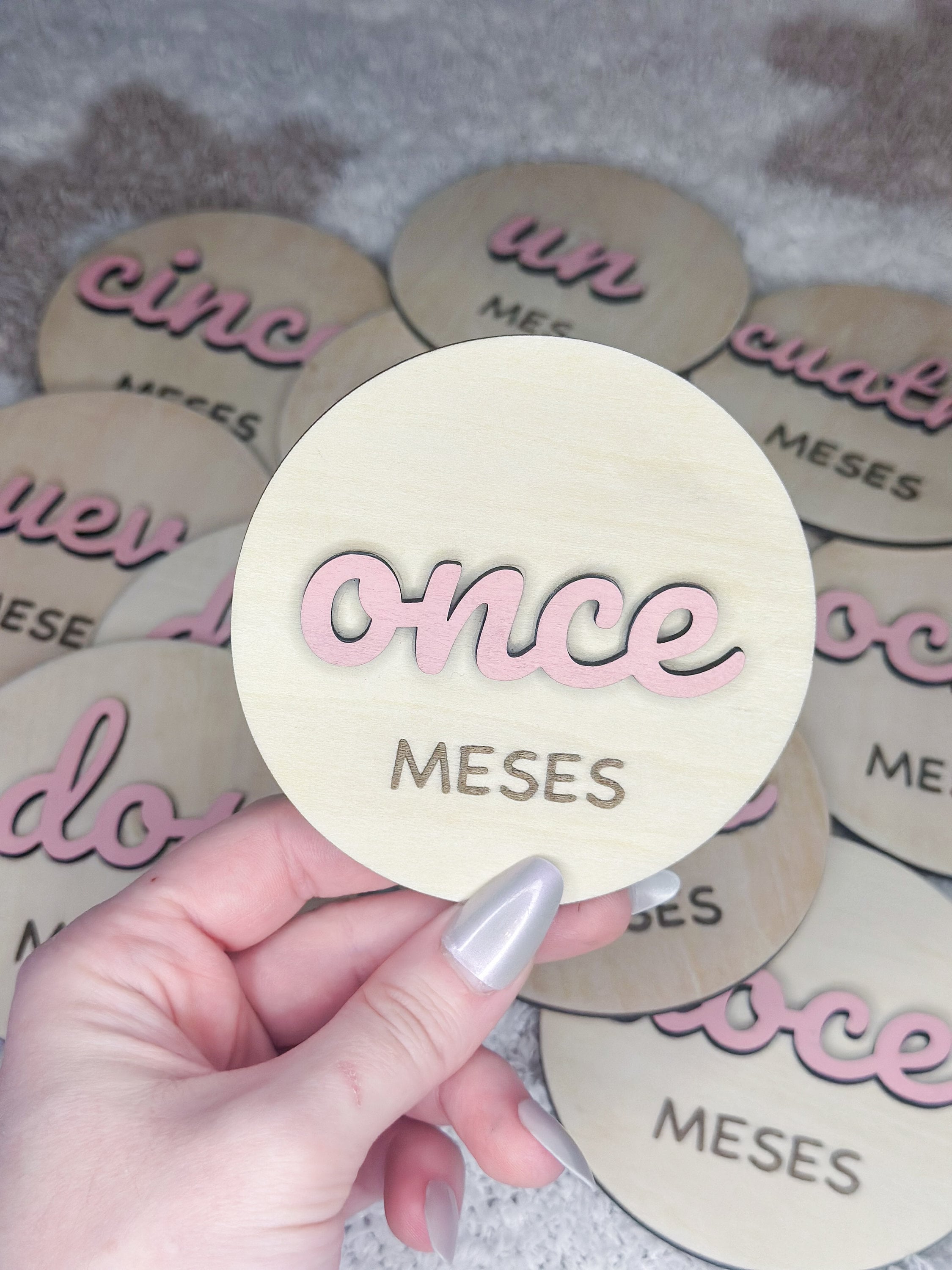 Spanish 3D Wooden Monthly Milestone Discs for Baby Photos Engraved Wood ...