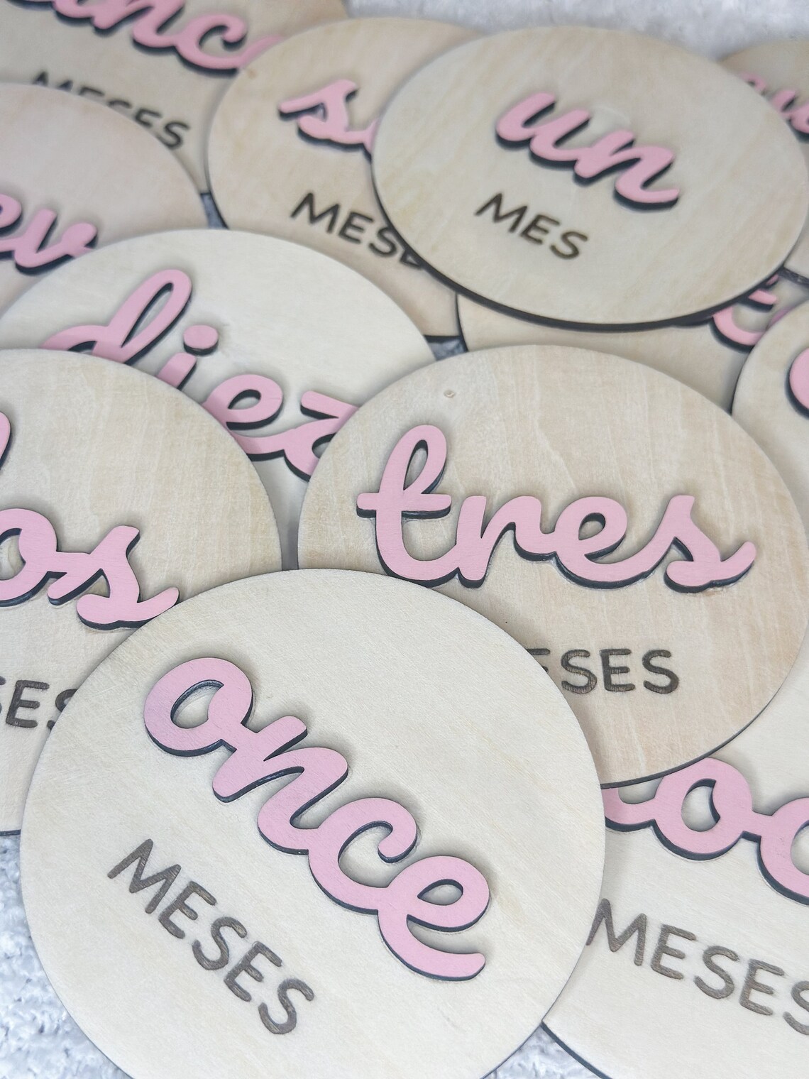 Spanish 3D Wooden Monthly Milestone Discs for Baby Photos Engraved Wood ...