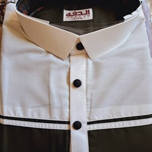 Traditional Arabic Thobe for Men. Islamic Muslim Clothing Available in ...