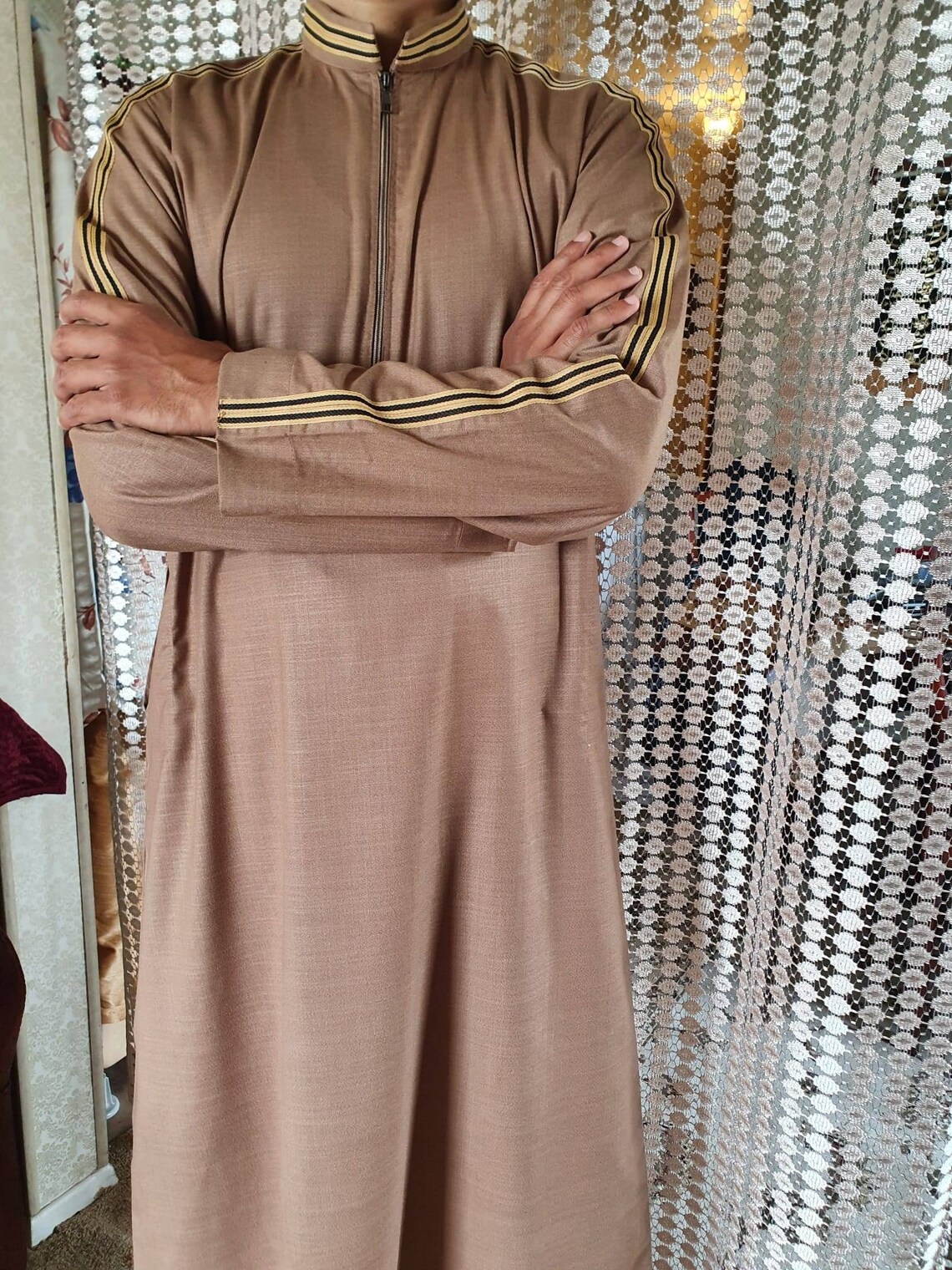 NEW STOCK Thobes Thobe Ielegant Designer Thobe Arabic - Etsy