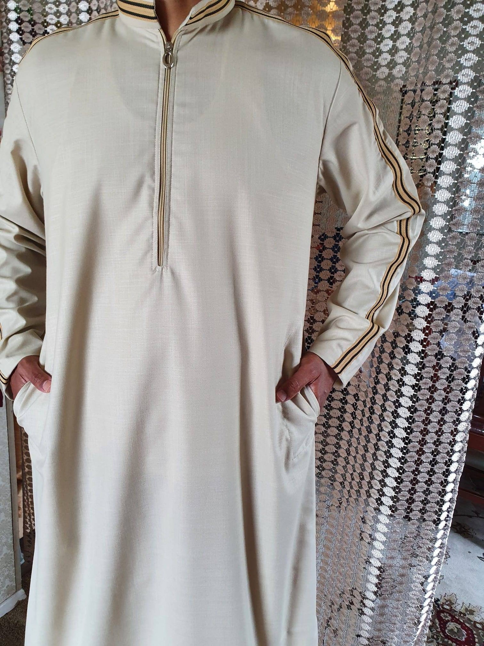 NEW STOCK Thobes Thobe Ielegant Designer Thobe Arabic - Etsy
