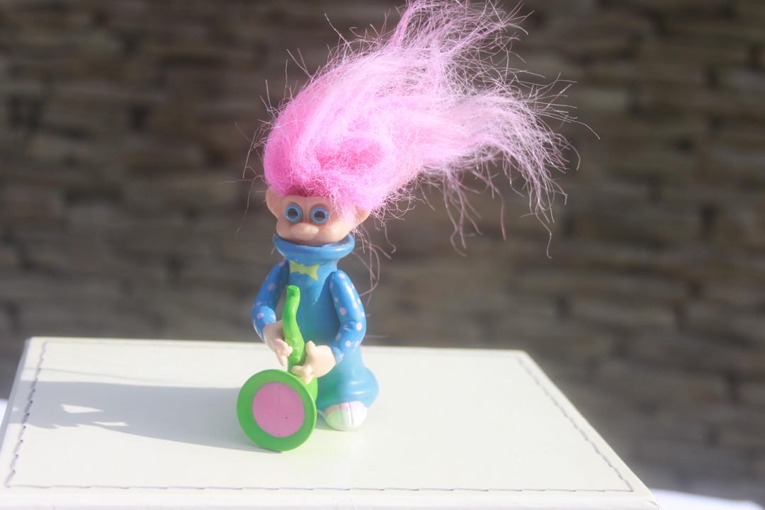Vintage Troll Playing Saxophone Pink Hair Troll Band Cuti Frutee Trolls ...