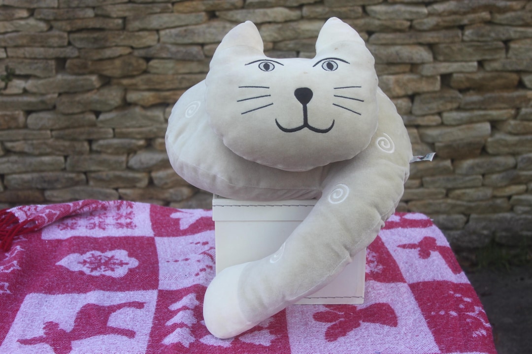 Vintage Extra Large Jellycat Cat Nap Cushion With Swirls 17" in Length ...