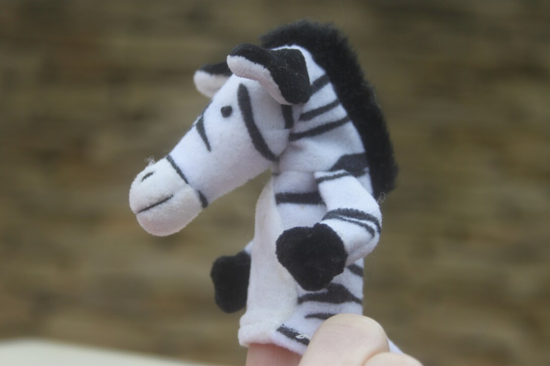 Jellycat Zebra Finger Puppet Black White 1999 J25 Children's Toy ...