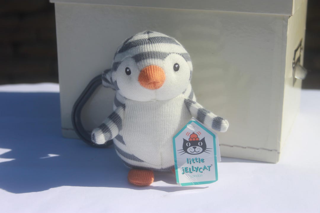 Jellycat Plush Penguin Toy Shiver Penguin Jitter 12 Cms Long, Suitable ...