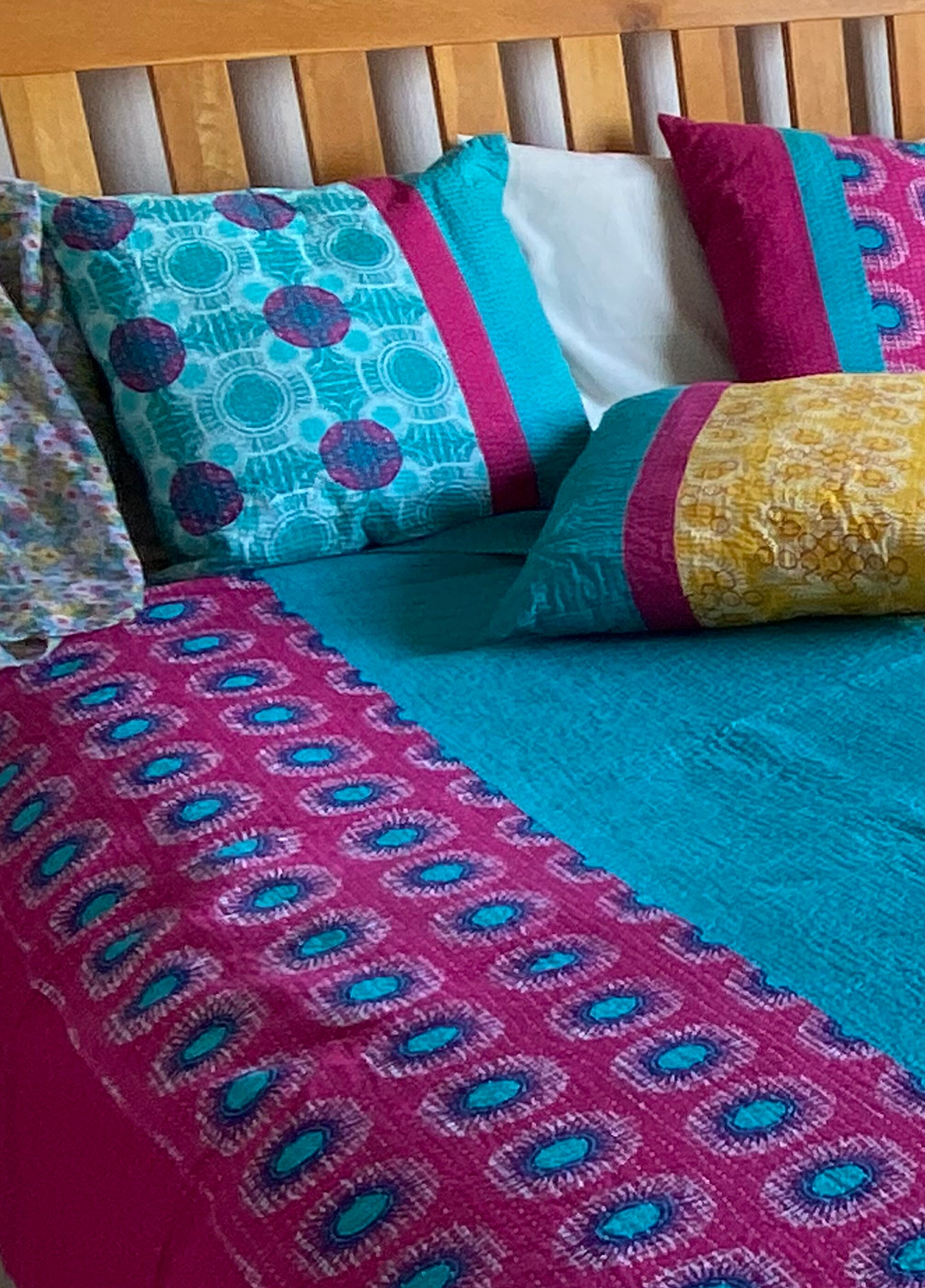 Sundial Design 2 - Colcha boho a medida con punto kantha acolchado ...