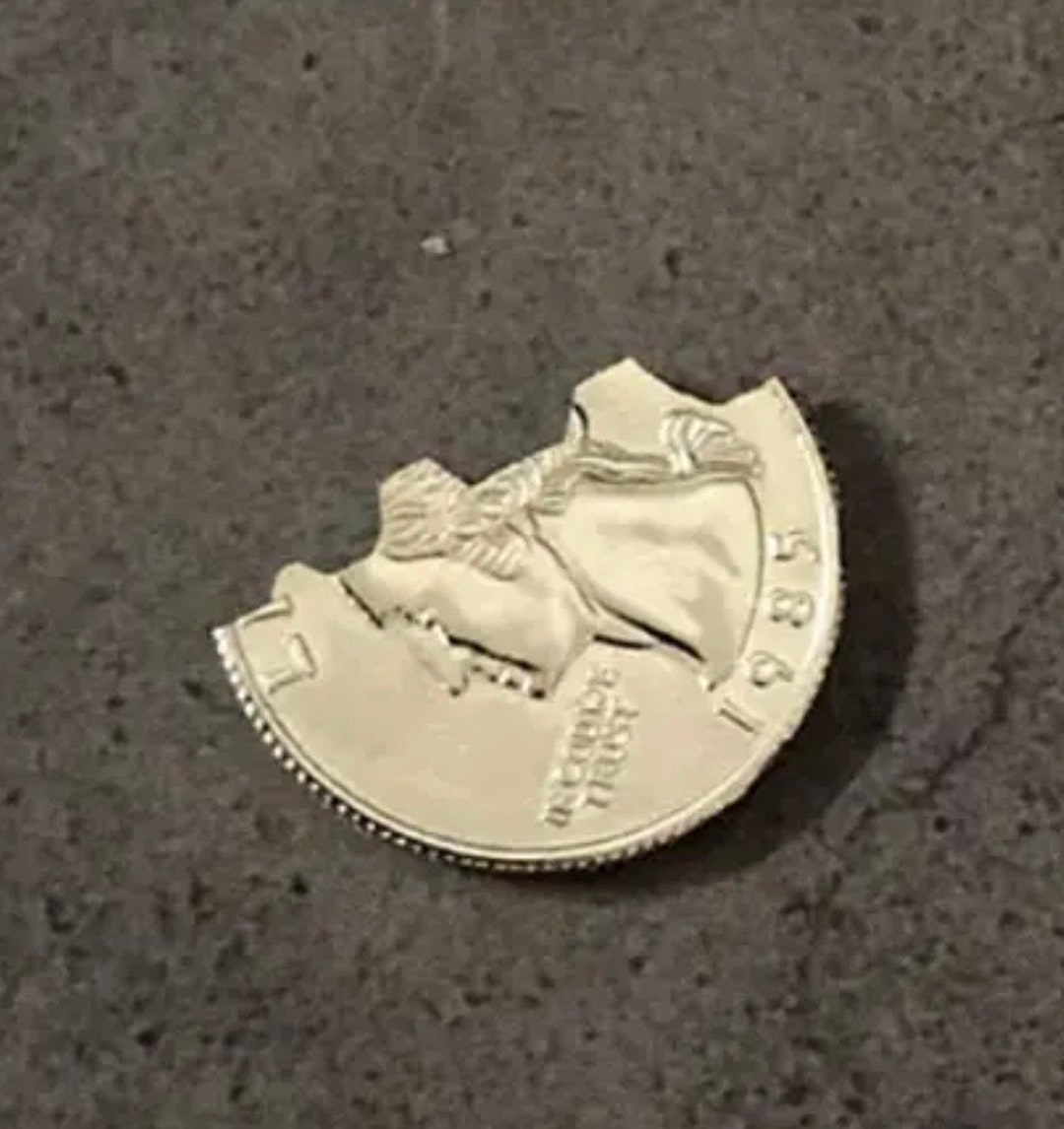 Magic Trick Bite Coin Quarter Easy With Instructions FREE SHIPPING - Etsy