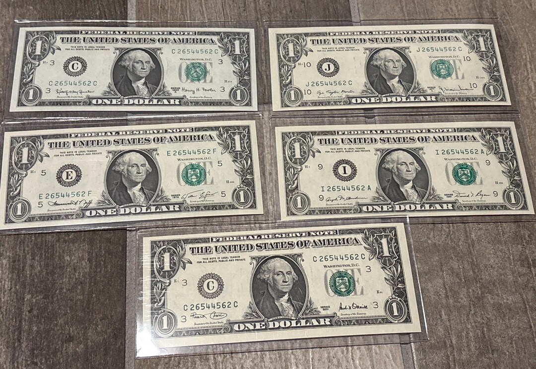 5 Uncirculated US Dollar Bills With the Same Radar Serial Numbers FREE ...