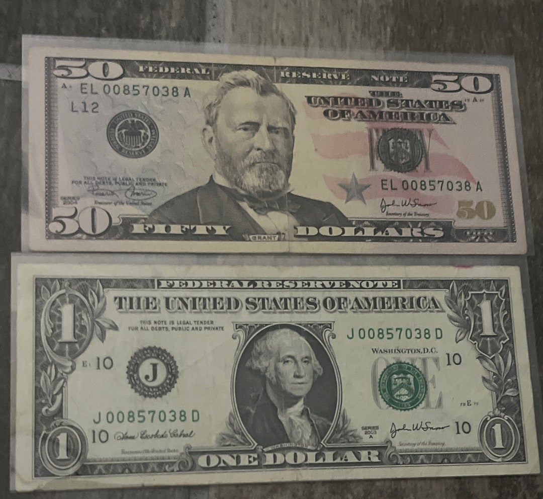 2 US Dollar Bills With Identical Matching Serial Numbers FREE SHIPPING ...