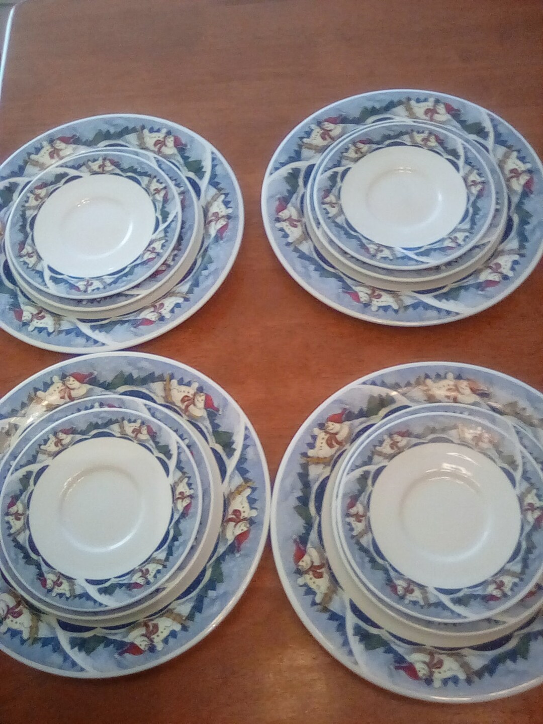 12 Pieces of Christmas Dishes by Oneida Snow Valley Design - Etsy