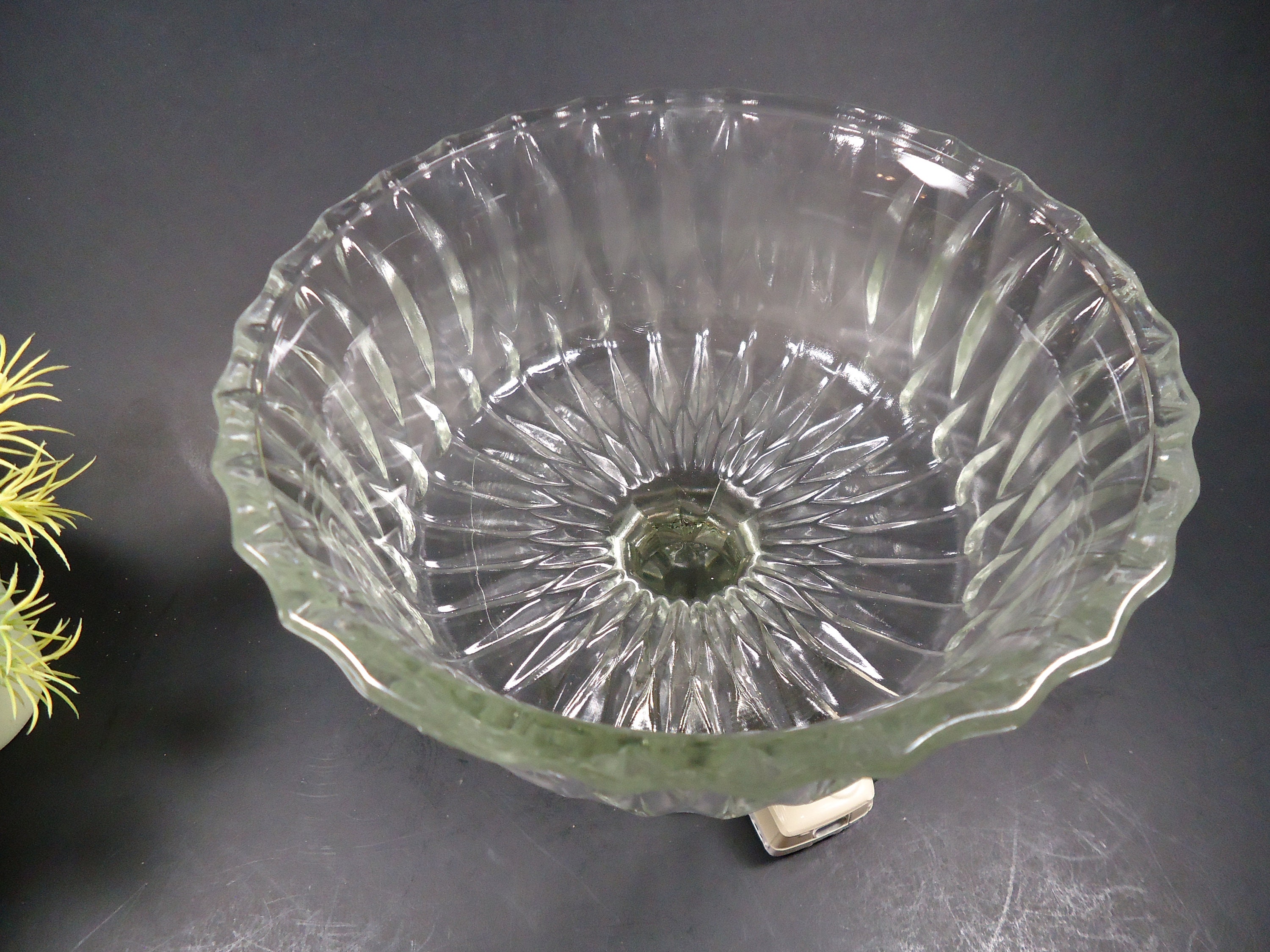 Large Clear Glass Pedestal Bowl - Etsy UK
