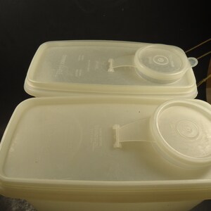 2 Tupperware Storage Containers With Lids - Etsy