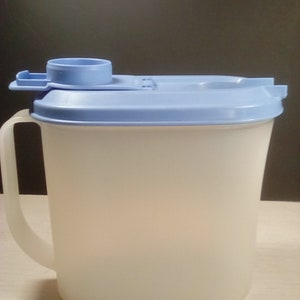 Tupperware Pitcher Container With Blue Lid. - Etsy
