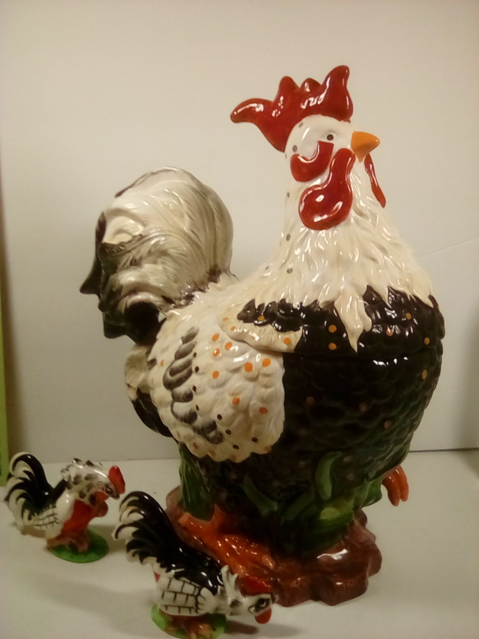 Large Rooster Ceramic Cookie Jar and Salt and Pepper Shakers - Etsy