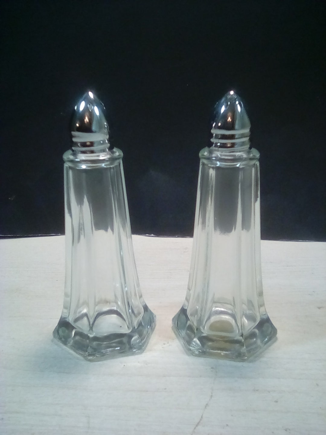 Reiner Glass Salt & Pepper Shakers Metal Silver Lids - Etsy
