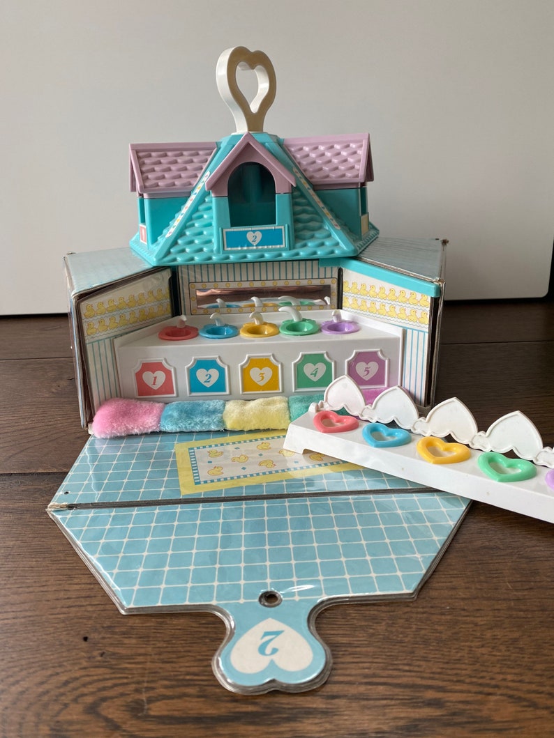 Tyco Quints Family House Quints House for 5 Including - Etsy